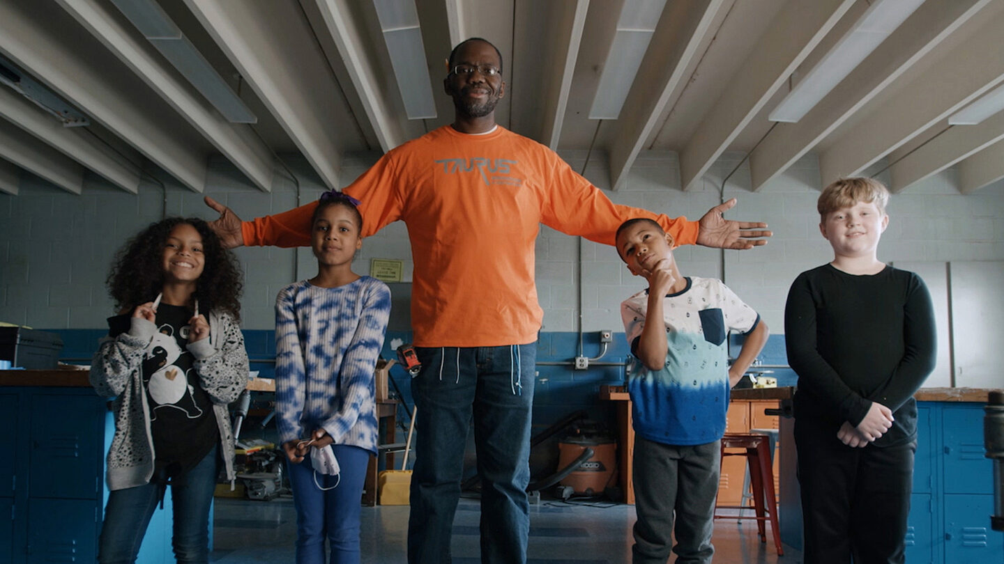 VELA | New Frontiers in Education